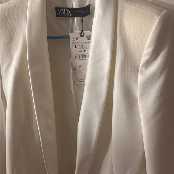 Zara | Jackets & Coats | Zara White Blazer Structured Minimalist Design ...